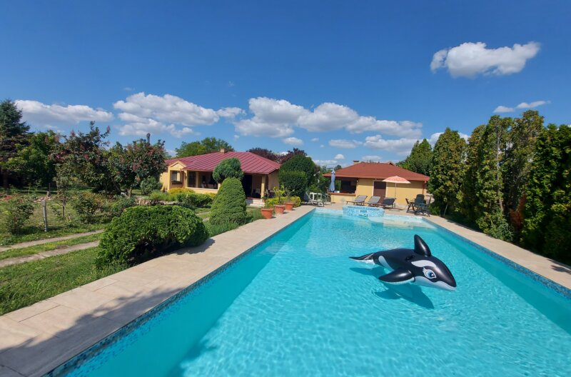 Vila Sakule | Weekendica