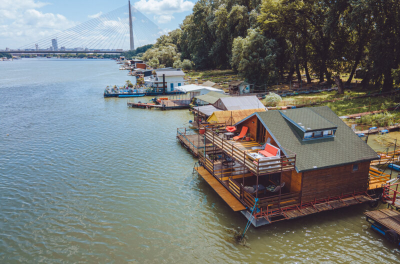 Splav Sunrise Ada | Weekendica