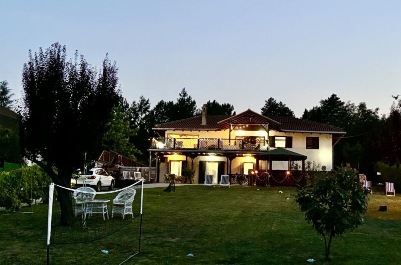 WildFlower Oasis | Weekendica