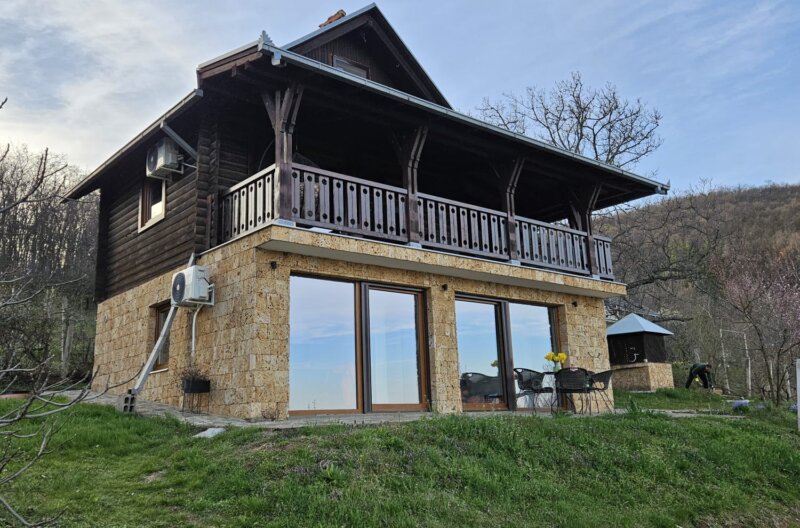 Vikendica Guča | Weekendica