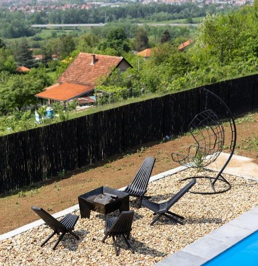 WildFlower Oasis | Weekendica