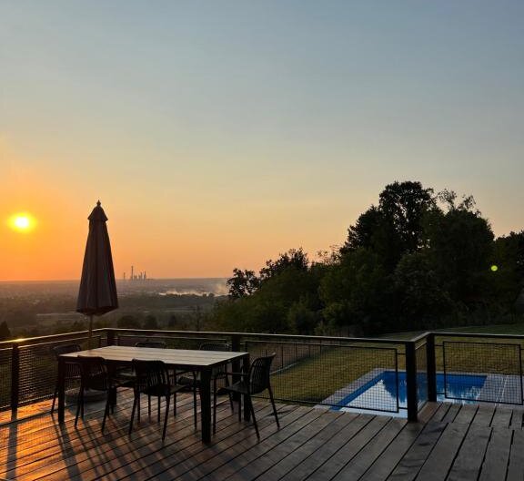 WildFlower Oasis | Weekendica